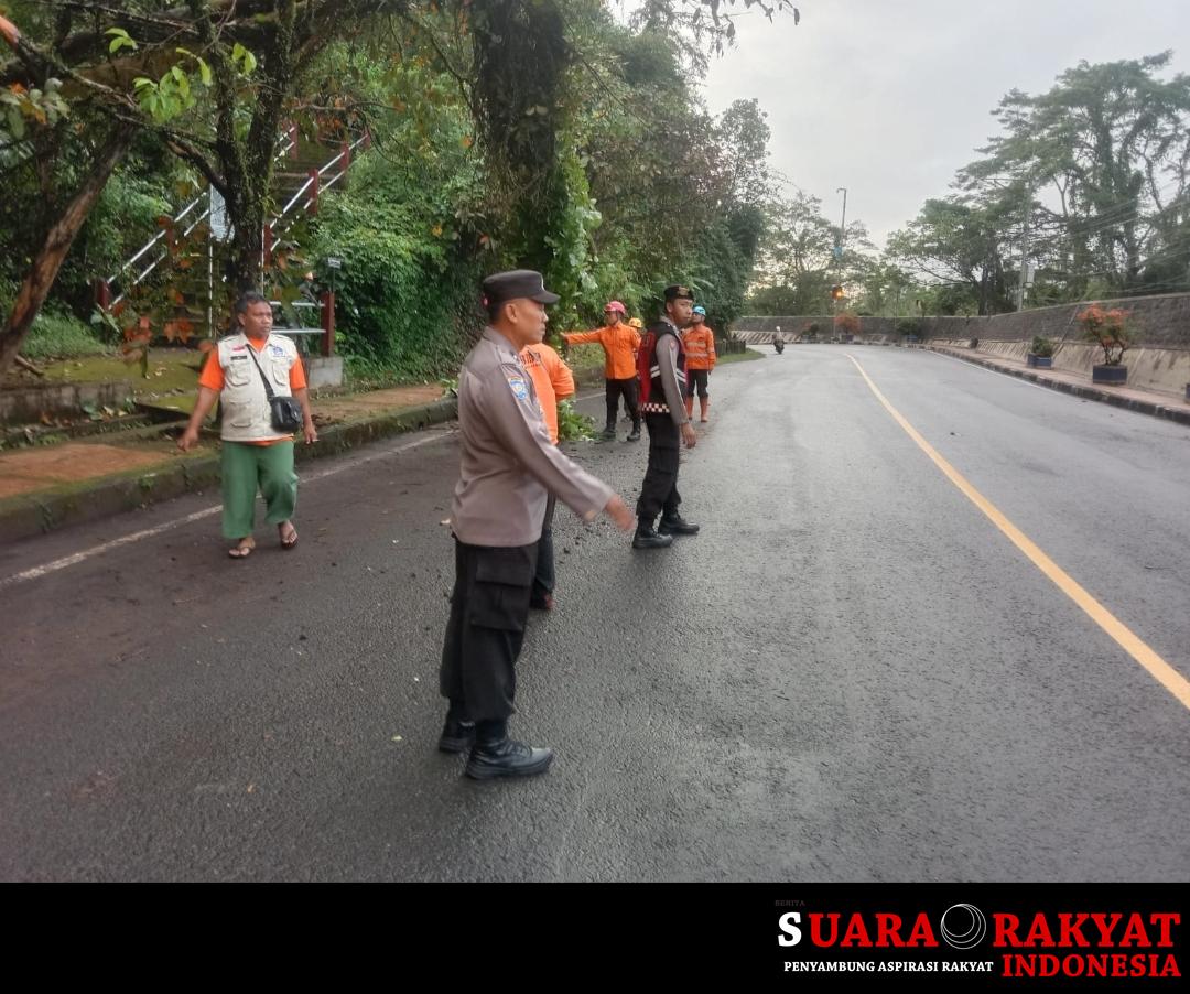 Respons Cepat Kolaboratif, Bhabinkamtibmas dan Babinsa Karangpanimbal ...